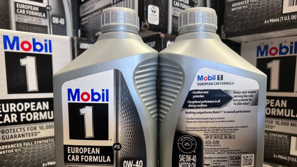 5 Trusted Motor Oils That Are Made In The United States - (January 2026)