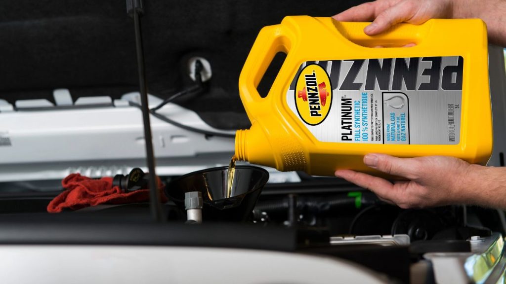 5 Trusted Motor Oils That Are Made In The United States - (January 2026)